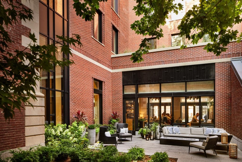 The Whitney Hotel | Michelin Key Historic Hotel