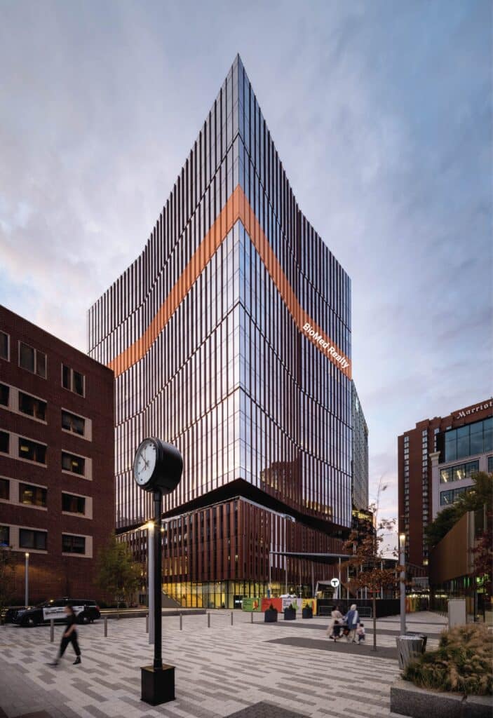 BioMed Realty Offices | Warm, Hospitality-Inspired Office Space